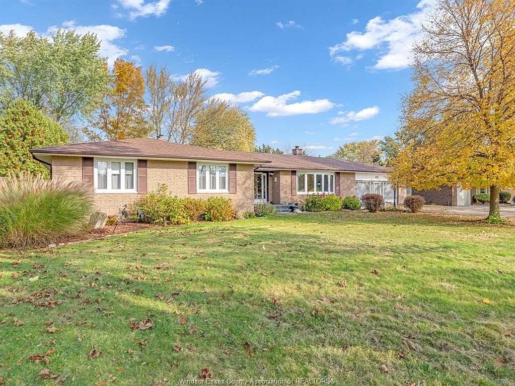 607 County Road 2, Lakeshore, ON N8L 1K3 | MLS #24026690 | Zillow