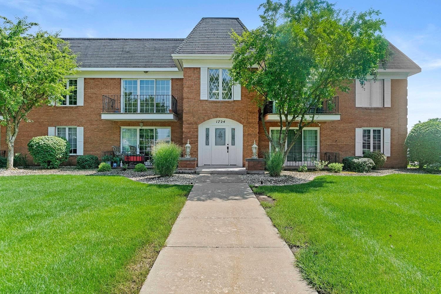 1724 Camellia Dr APT E2, Munster, IN 46321 | MLS #533691 | Zillow