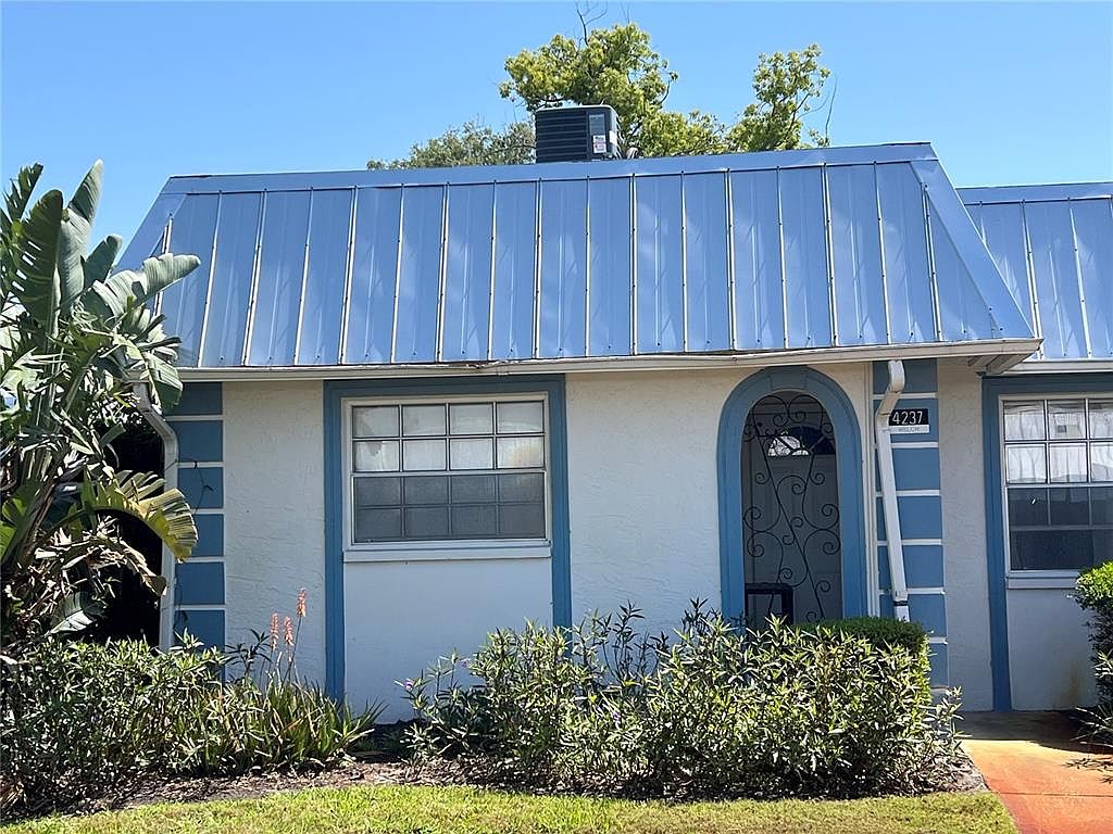 4237 Tamargo Dr #4237, New Pt Richey, FL 34652 | MLS #TB8373896 | Zillow