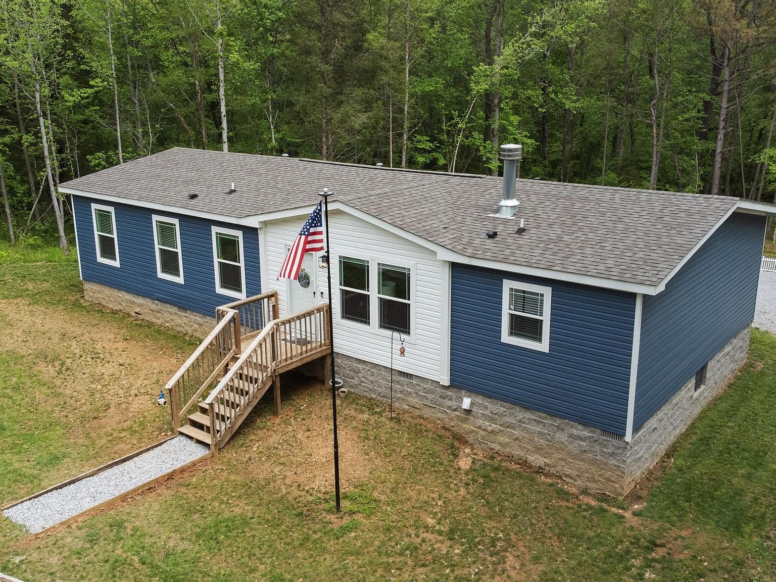 170 Lynx Ln, Murray, KY 42071 | Zillow