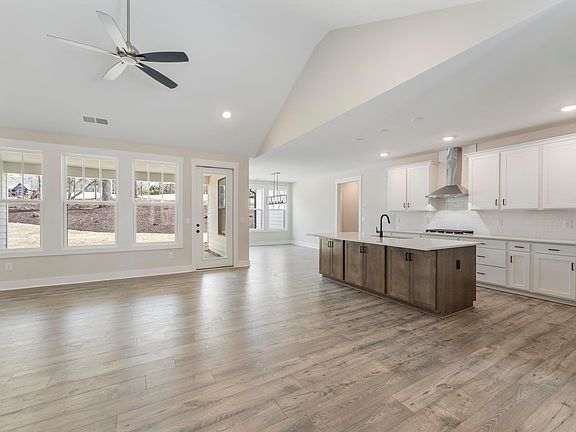 5318 Midway Rd, Williamston, SC 29697 | MLS #1538200 | Zillow