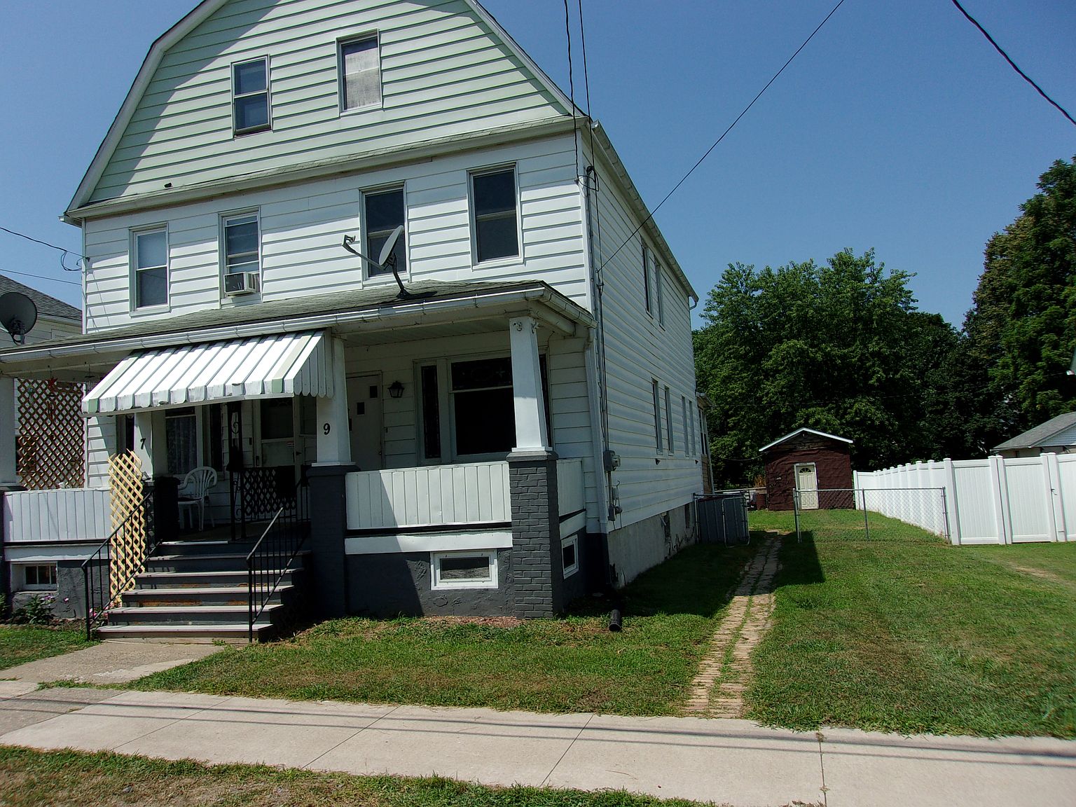 9 Charles St, Wilkes Barre, PA 18706 | Zillow