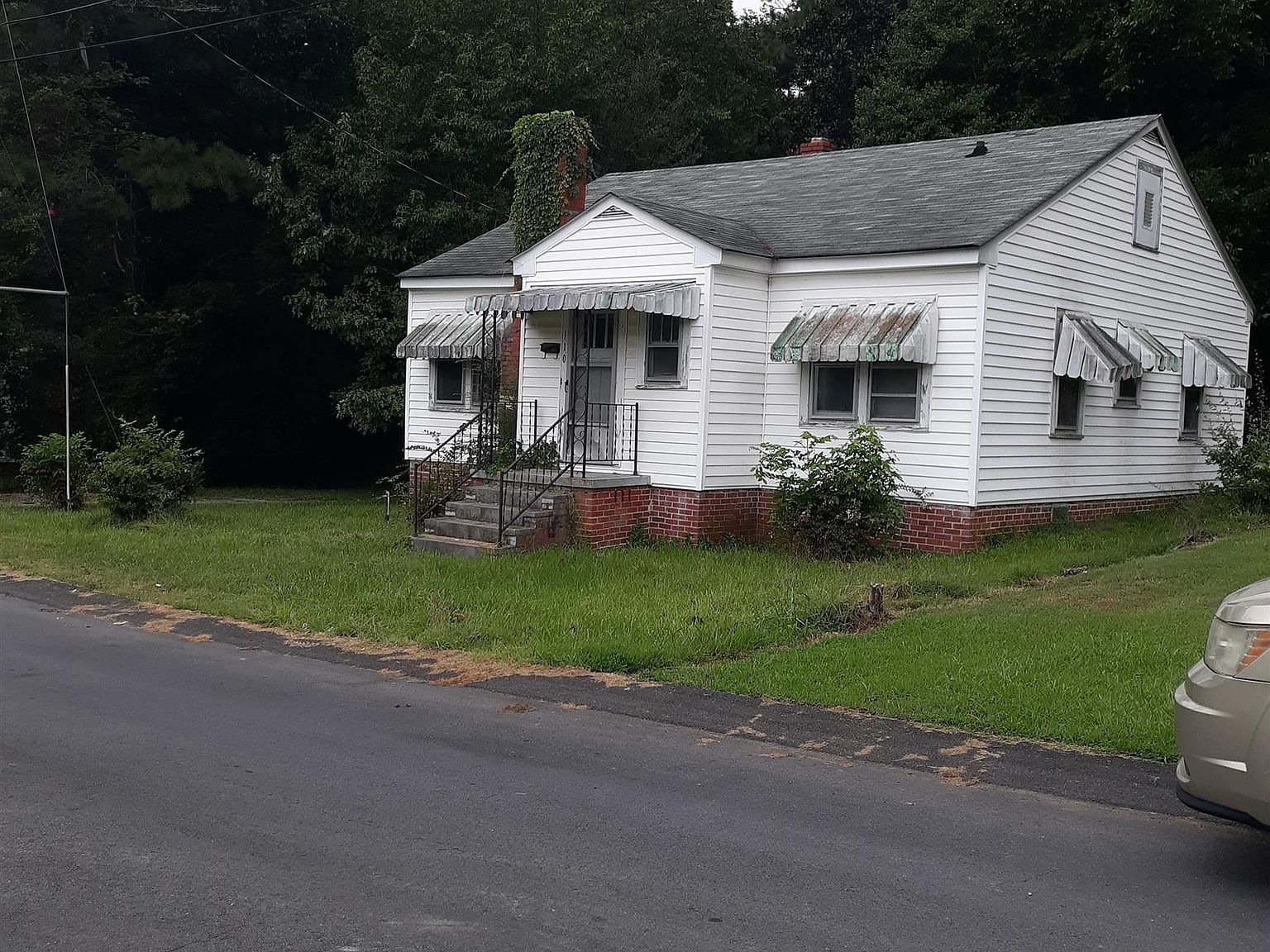 110 Tribble St, Clinton, SC 29325 | MLS #1506936 | Zillow