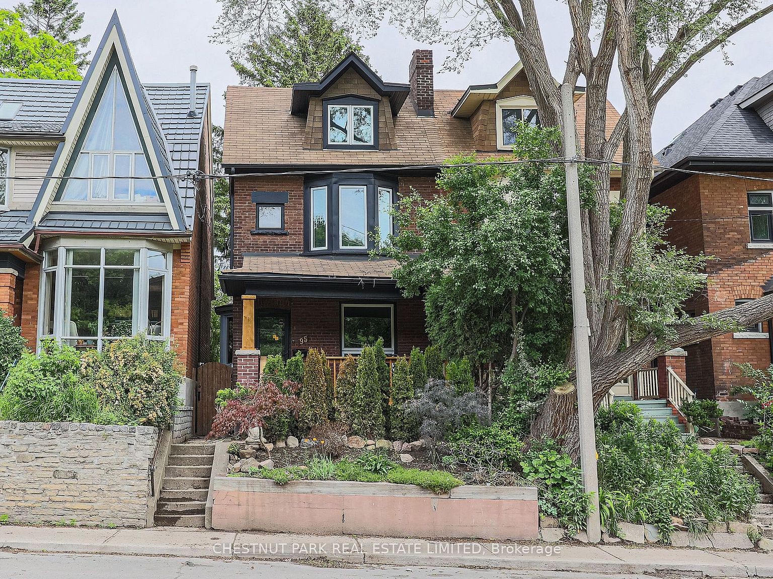 95 Parkside Dr, Toronto, ON M6R 2Y8 | Zillow