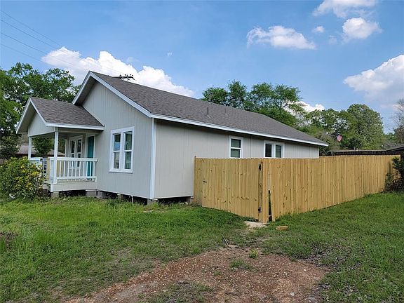 801 S Travis Ave, Cleveland, TX 77327 | Zillow
