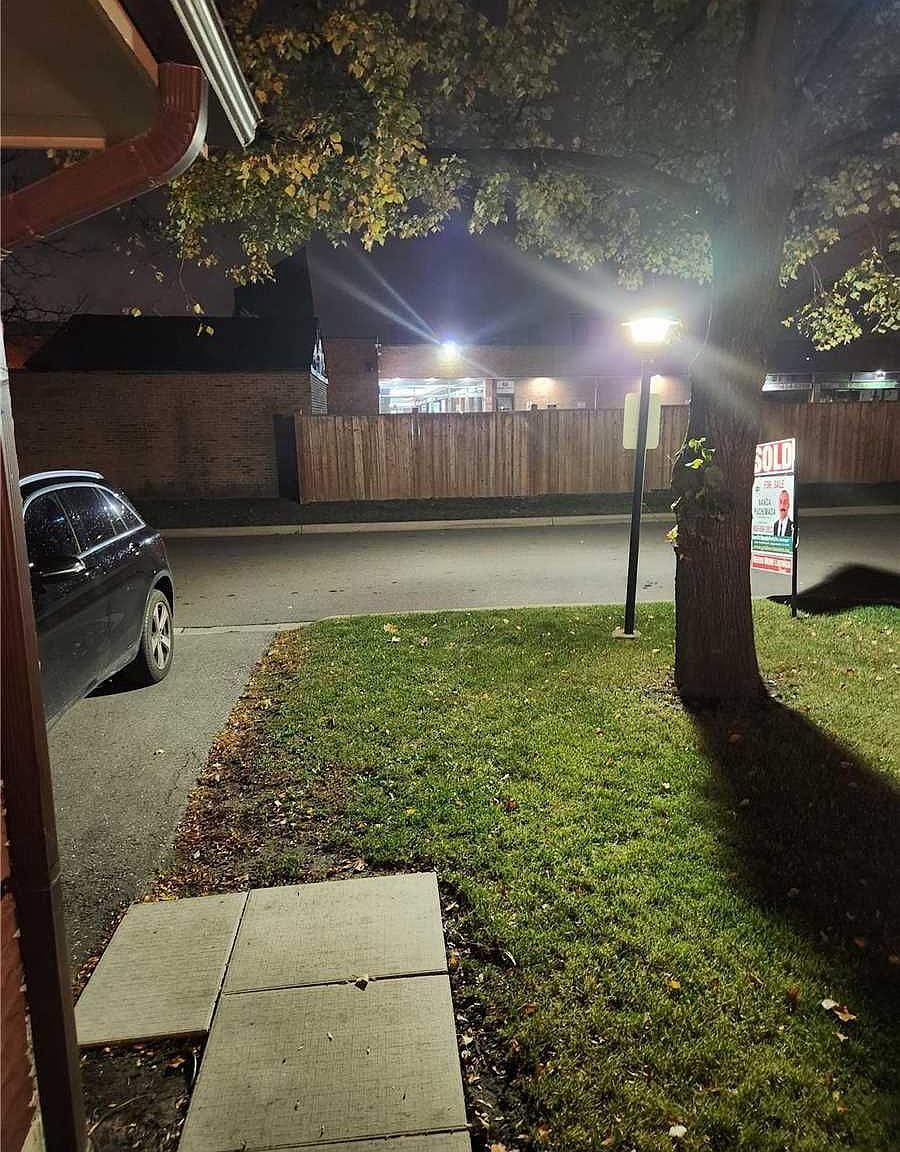 105 Hansen Rd N #51, Brampton, ON L6V 3C9 | Zillow