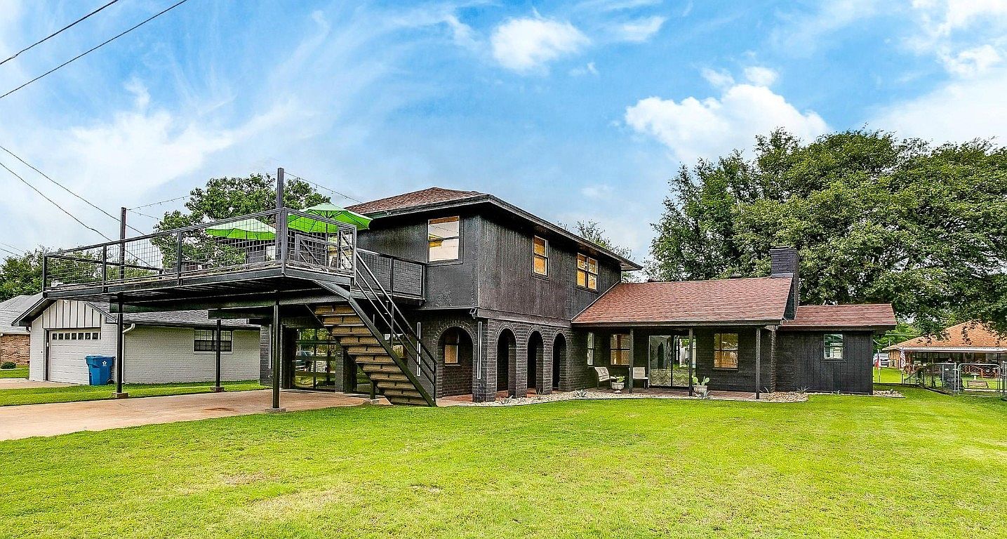 3708 Coral Sands Ct, Granbury, TX 76049 | MLS #20394566 | Zillow