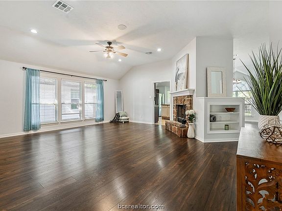 3916 Tranquil Path Dr, College Station, TX 77845 | MLS #24001076 | Zillow