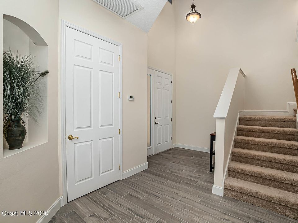 8430 Maria Ct Cape Canaveral FL | Zillow