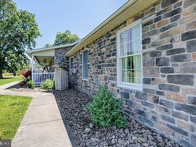 2992 Warm Spring Rd, Chambersburg, PA 17202 | Zillow