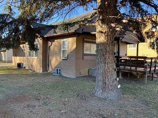 807 8th St NW, Minot, ND 58703 | Zillow