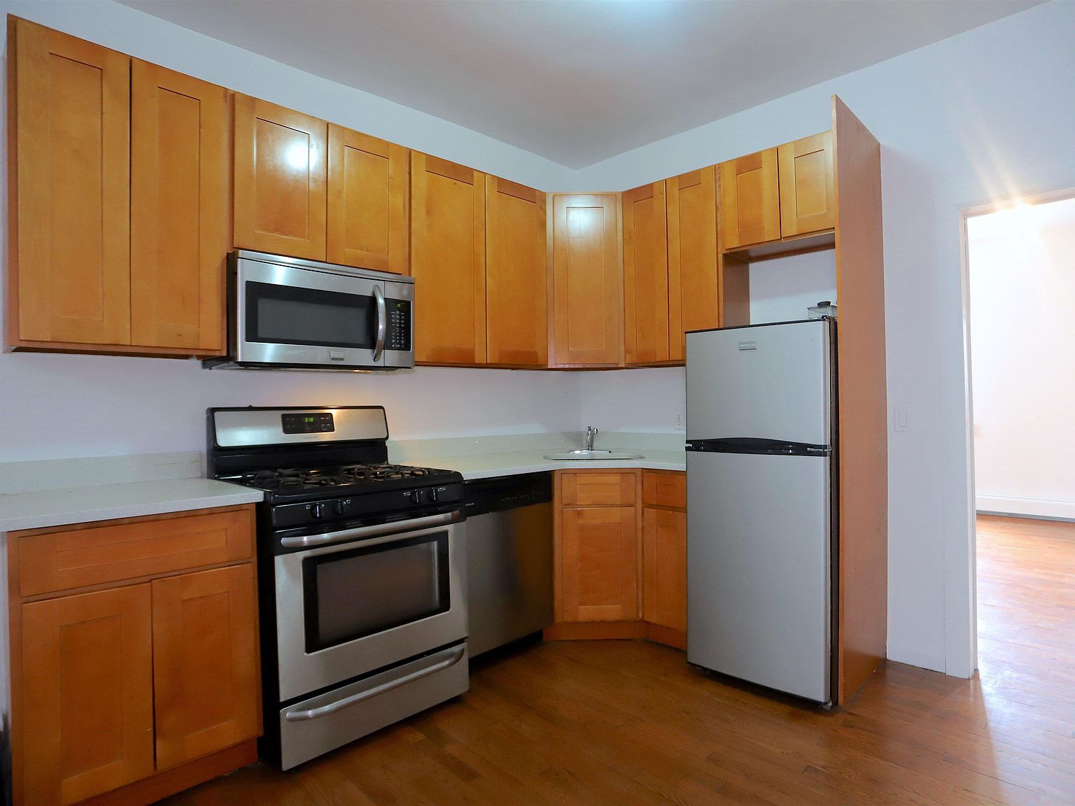 79 Beacon Ave APT 1, Jersey City, NJ 07306 | Zillow