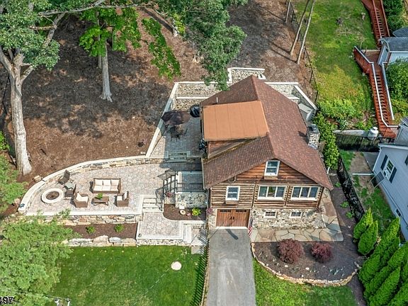 1792 Clinton Road, Hewitt, NJ 07421 | Zillow