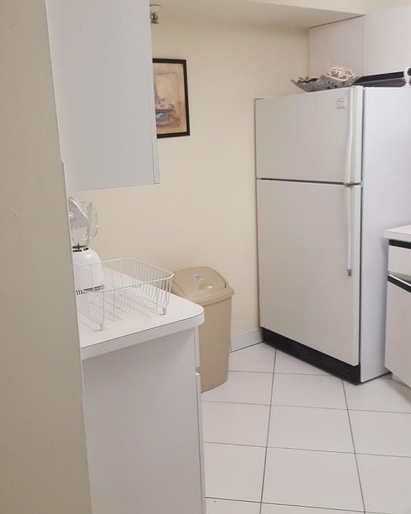 1623 Collins Ave APT 312, Miami Beach, FL 33139 | Zillow