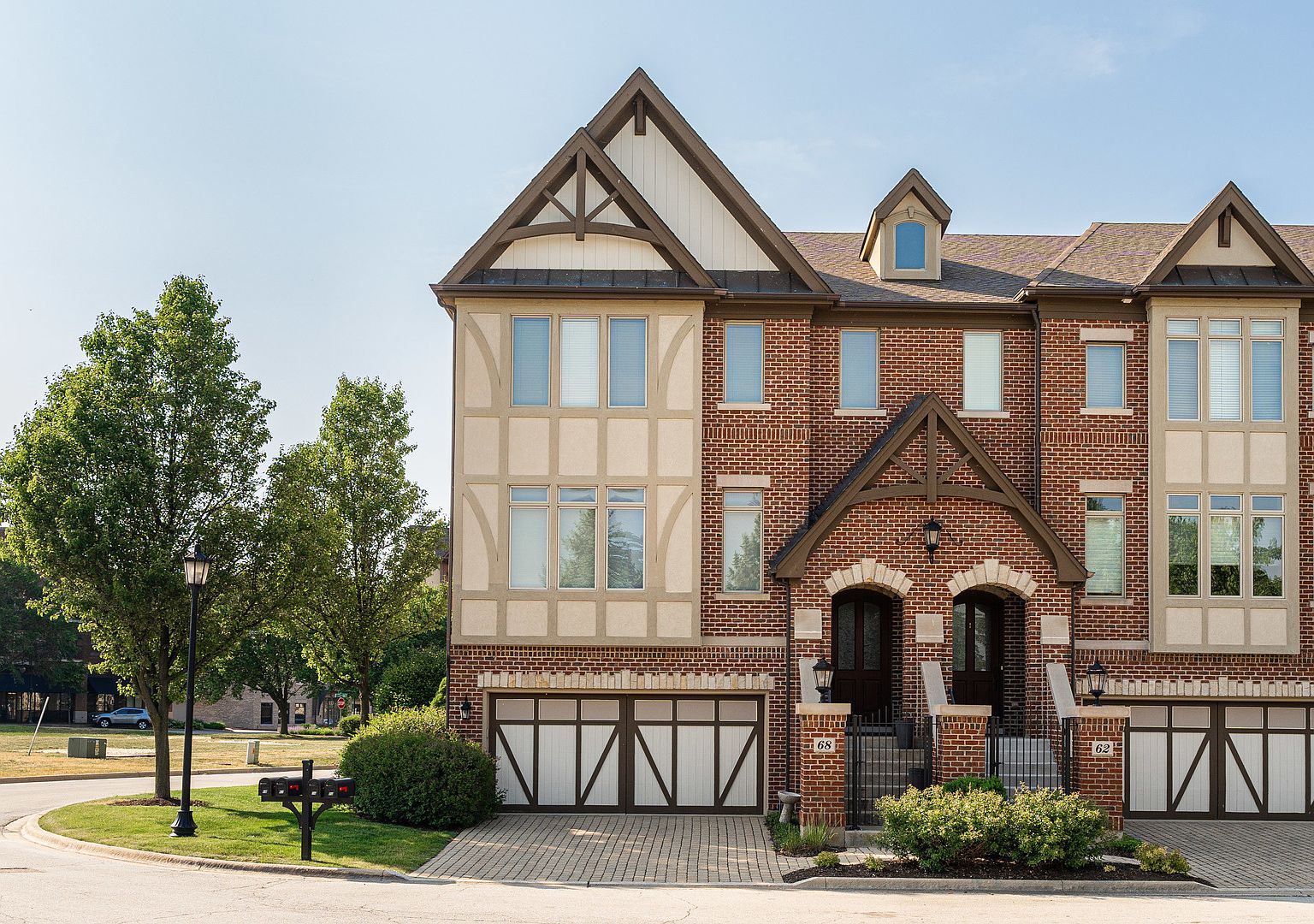 68 Bluestone Dr, St Charles, IL 60174 | Zillow