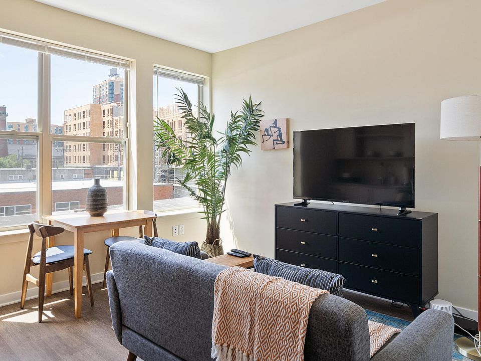 80 Alexander St #3322, Yonkers, NY 10701 | Zillow