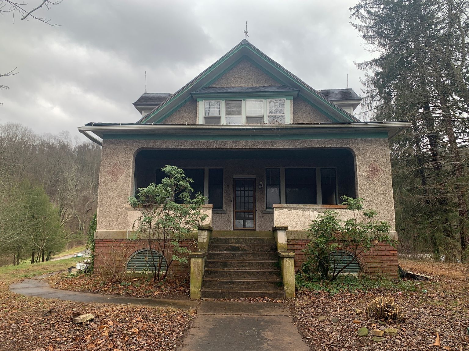 102 George St, West Union, WV 26456 | MLS #11332247 | Zillow