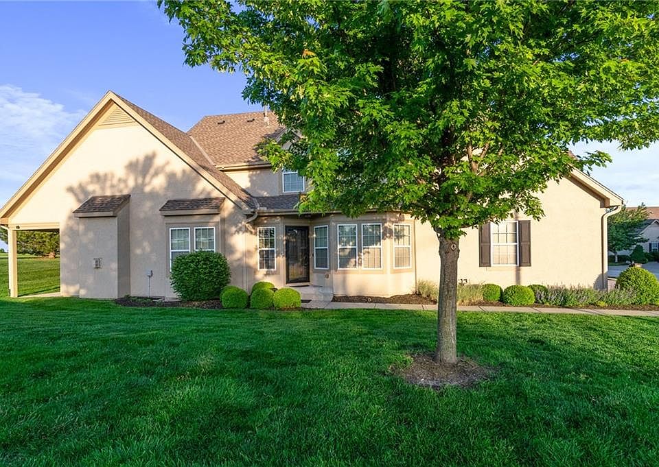 2102 NE 107th Ter, Kansas City, MO 64155 | Zillow