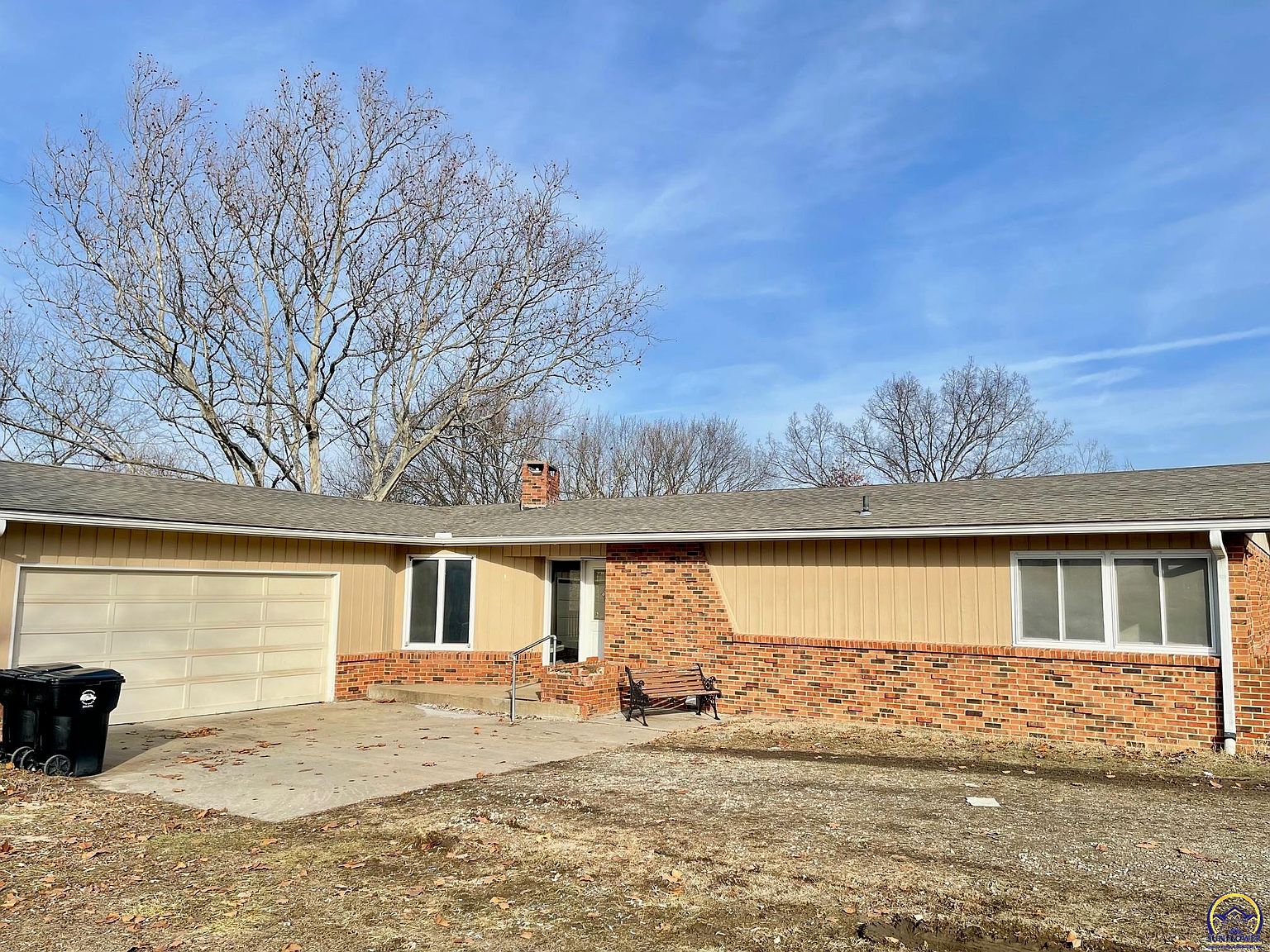 1242 NW 39th St, Topeka, KS 66618 | MLS #232580 | Zillow