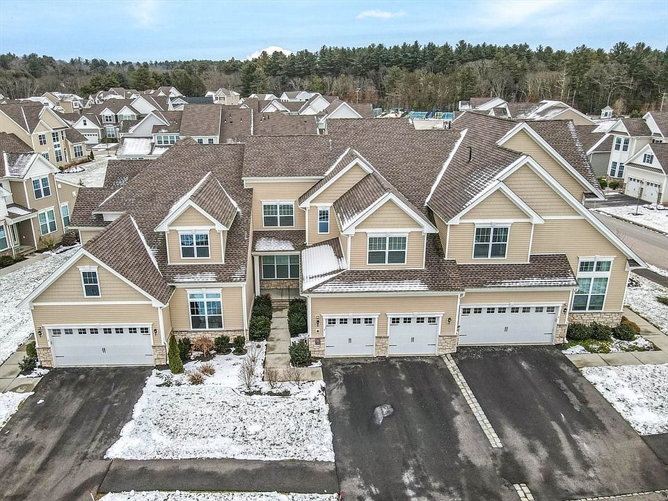 6 Henry Way #6, Millis, MA 02054 | Zillow