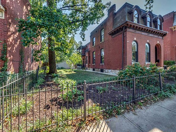 2740 Miami St, Saint Louis, MO 63118 | Zillow