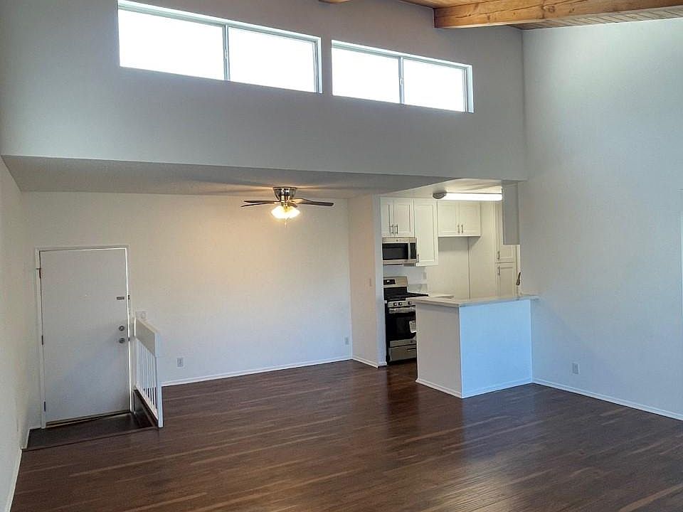 20134 Leadwell St - 20134 Leadwell St Winnetka, CA | Zillow