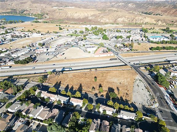 31426 N The Old Rd, Castaic, CA 91384 | MLS #SR24206186 | Zillow