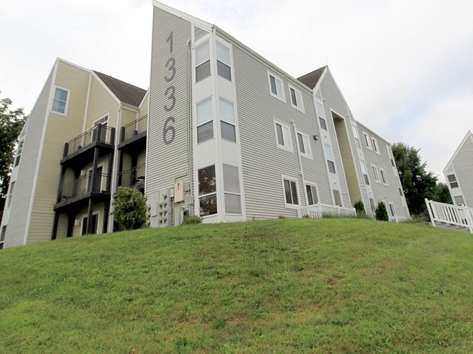 1336A Hunters Rd # 2 br / 2.0 ba, $695, Harrisonburg, VA 22801 | Zillow