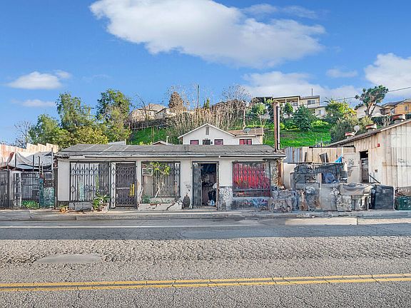 3628 Fowler St, Los Angeles, CA 90063 | MLS #24-354775 | Zillow