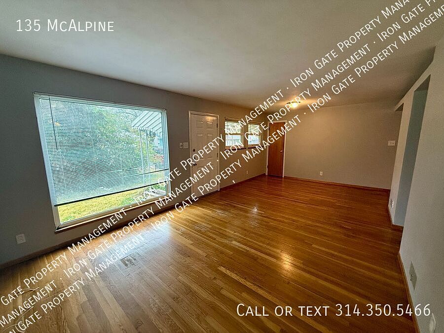 135 McAlpine Dr, Saint Louis, MO 63137 | Zillow