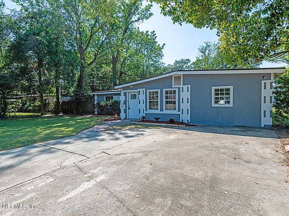 2306 LAKE LUCINA Drive, Jacksonville, FL 32211 | Zillow