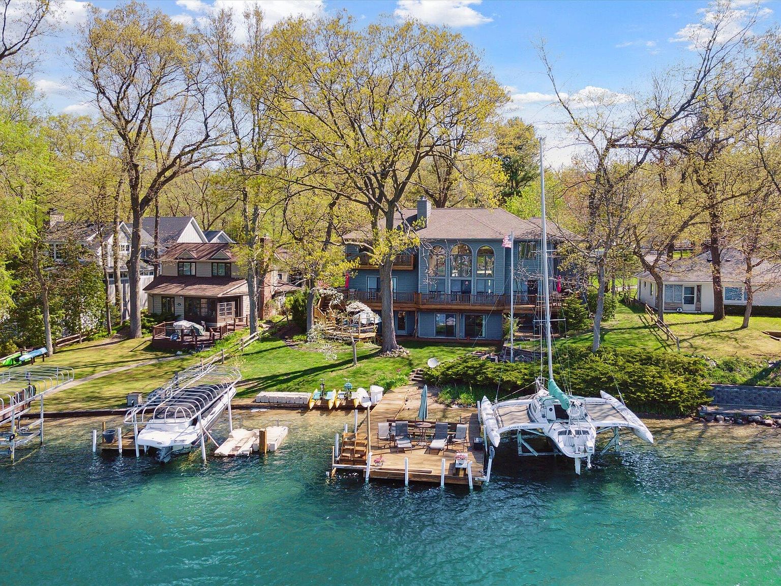 462 E Gull Lake Dr, Augusta, MI 49012 | MLS #24021737 | Zillow