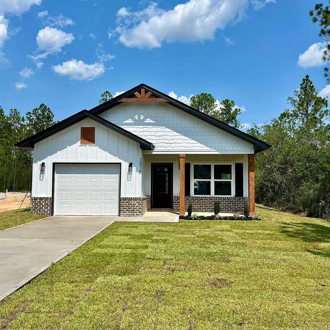 2878 N 25th Ave, Milton, FL 32583 | Zillow
