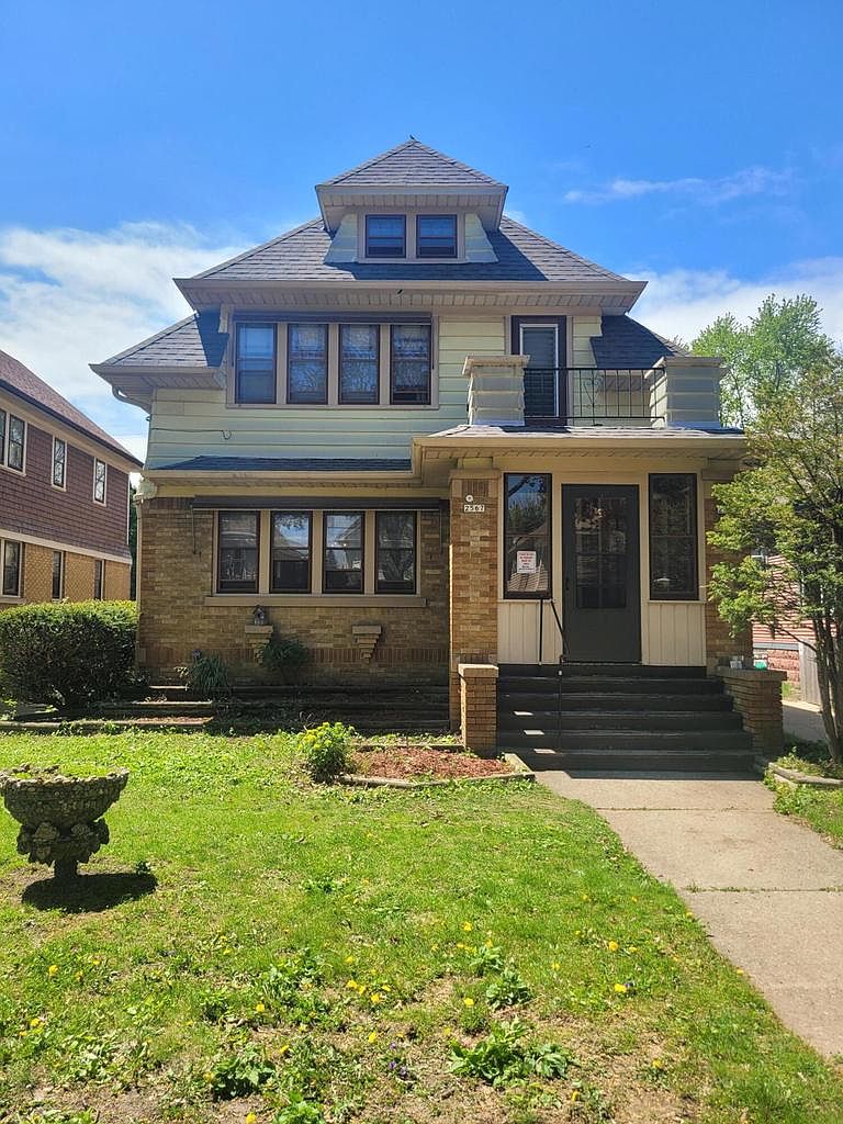 2567 North 61st STREET #2569, Milwaukee, WI 53213 | Zillow