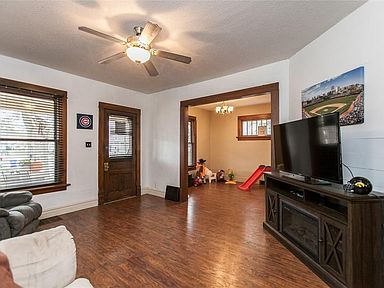 193 19th Ave SW, Cedar Rapids, IA 52404 | Zillow