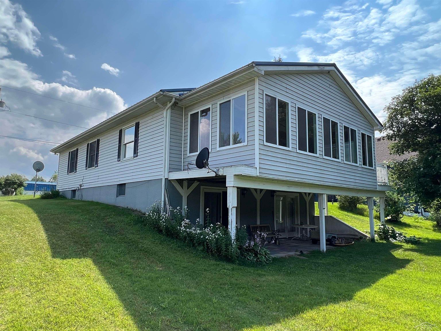 1029 Radov Dr, Gladwin, MI 48624 | MLS #50116294 | Zillow
