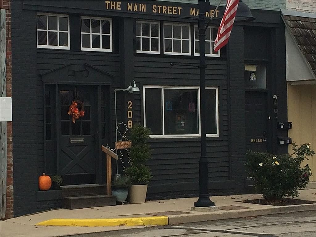 208 S Main St, Sheridan, IN 46069 | Zillow