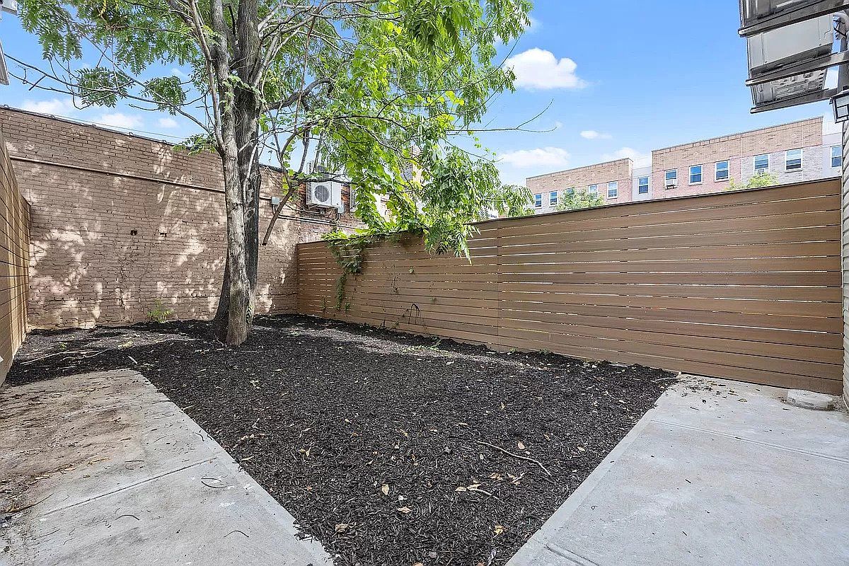 195 Mother Gaston Blvd #1, Brooklyn, NY 11233 | Zillow