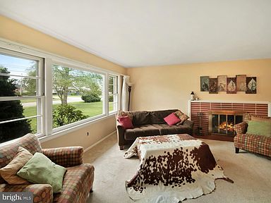 376 Griscom Dr, Mannington, NJ 08079 | Zillow