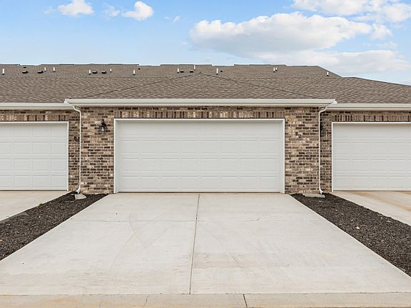 2900 Suzanne Landon Dr #I3, Murfreesboro, TN 37130 | MLS #3073205 | Zillow