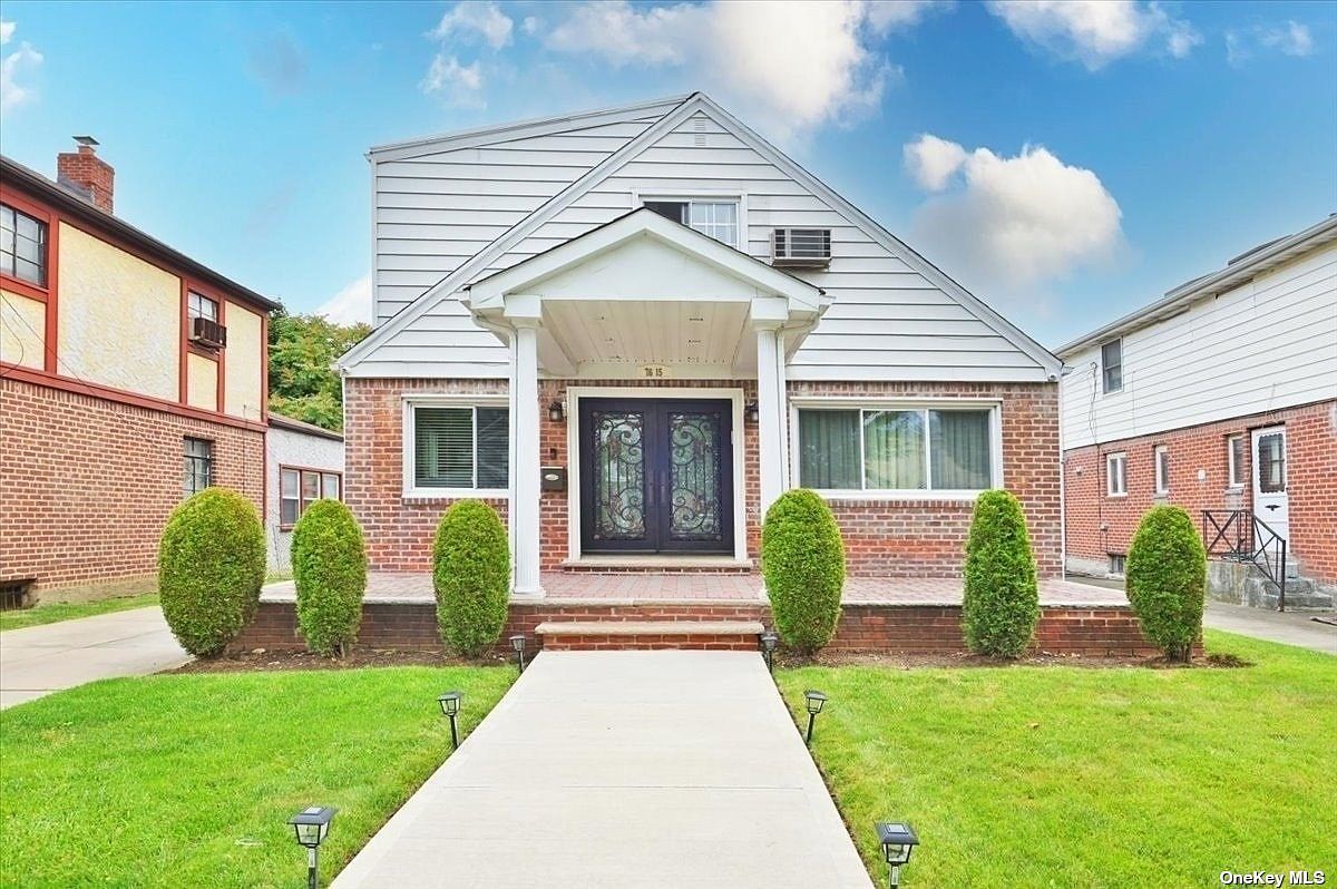 76-15 168th Street, Flushing, NY 11366 | MLS #3531627 | Zillow