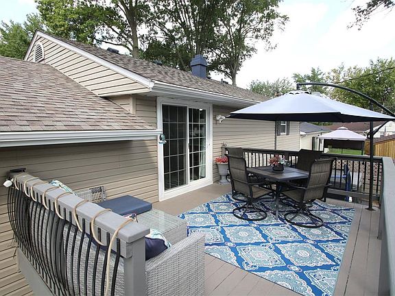 200 Saint Thomas Dr, Godfrey, IL 62035 | MLS #23053340 | Zillow