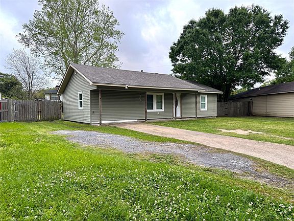 10 Circle S, Orange, TX 77630 | Zillow