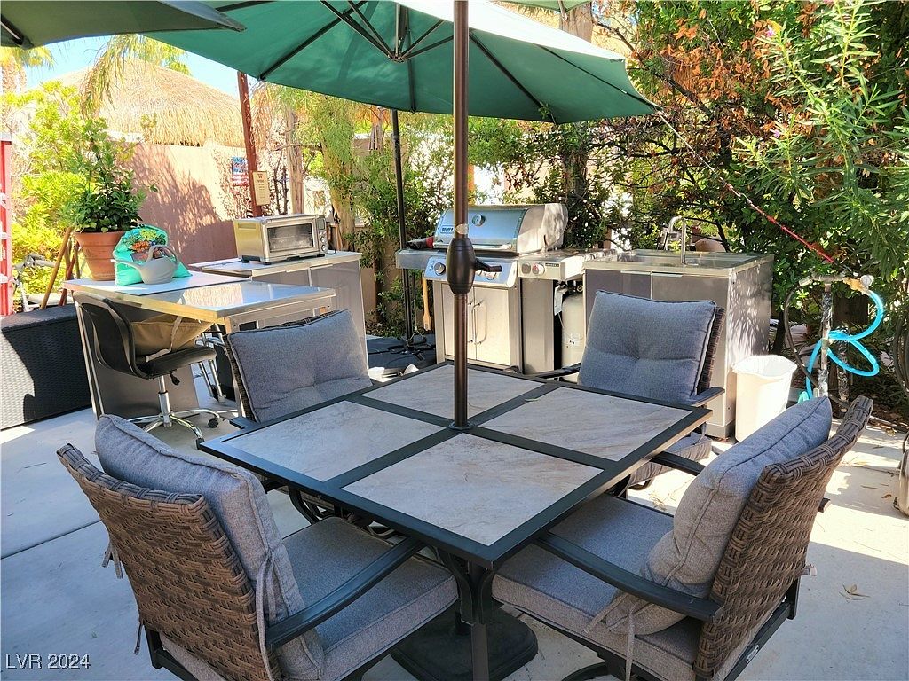 8175 Arville St #112, Las Vegas, NV 89139 | MLS #2632159 | Zillow