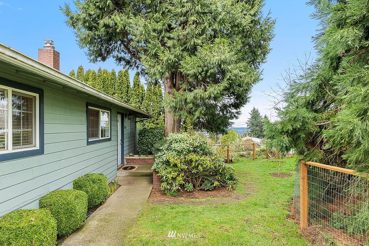 3612 S 242nd Street, Kent, WA 98032 | Zillow