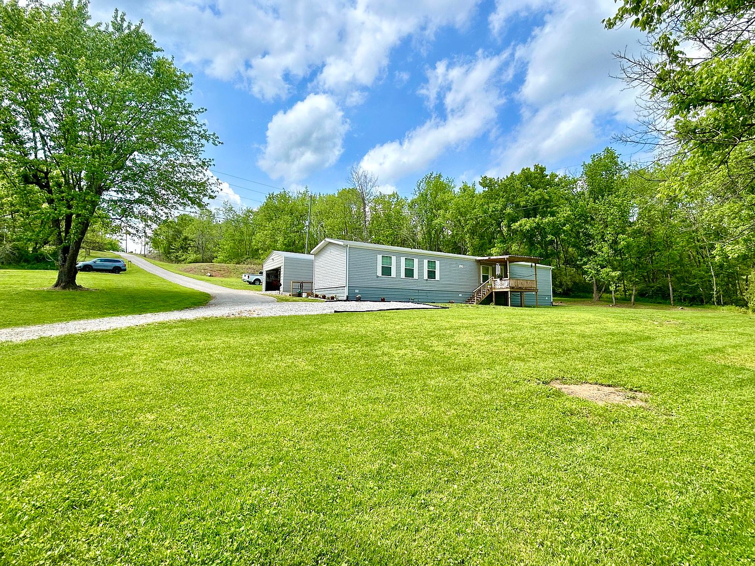 1571 Kit Cowan Rd, Somerset, KY 42501 | MLS #25008897 | Zillow