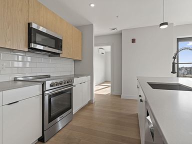 75 Chestnut Street UNIT 406, Portland, ME 04101 | Zillow