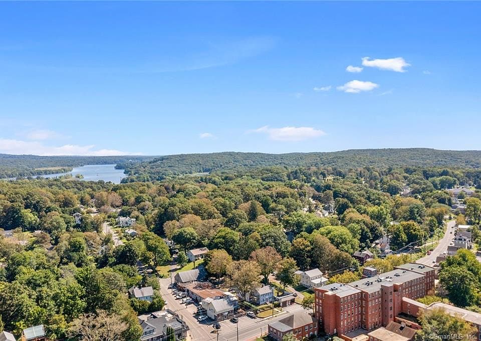 92 Main St APT 410, Deep River, CT 06417 | MLS #170597589 | Zillow