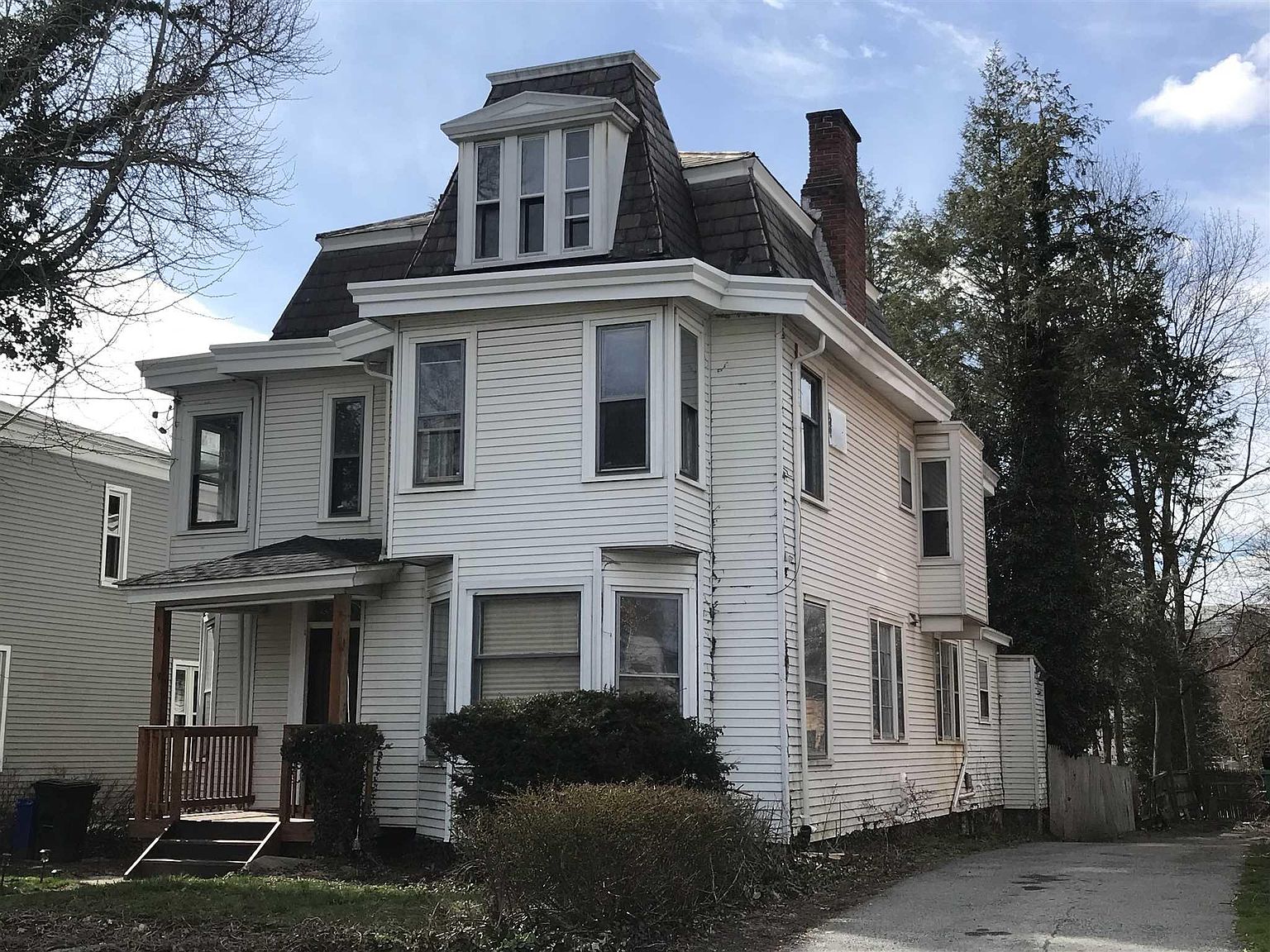38 S CLINTON, Poughkeepsie, NY 12601 | Zillow