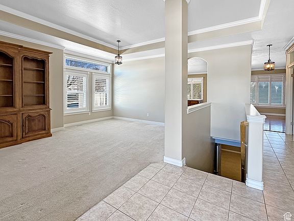 5782 Cassie Dr Ogden Ut 84405 Zillow